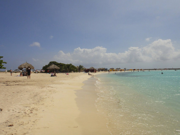 Descubra Aruba - A Ilha Feliz do Caribe - Viagens Bacanas