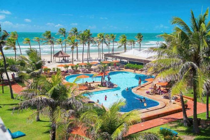Beach Park um parque aquático com uma vista incrível